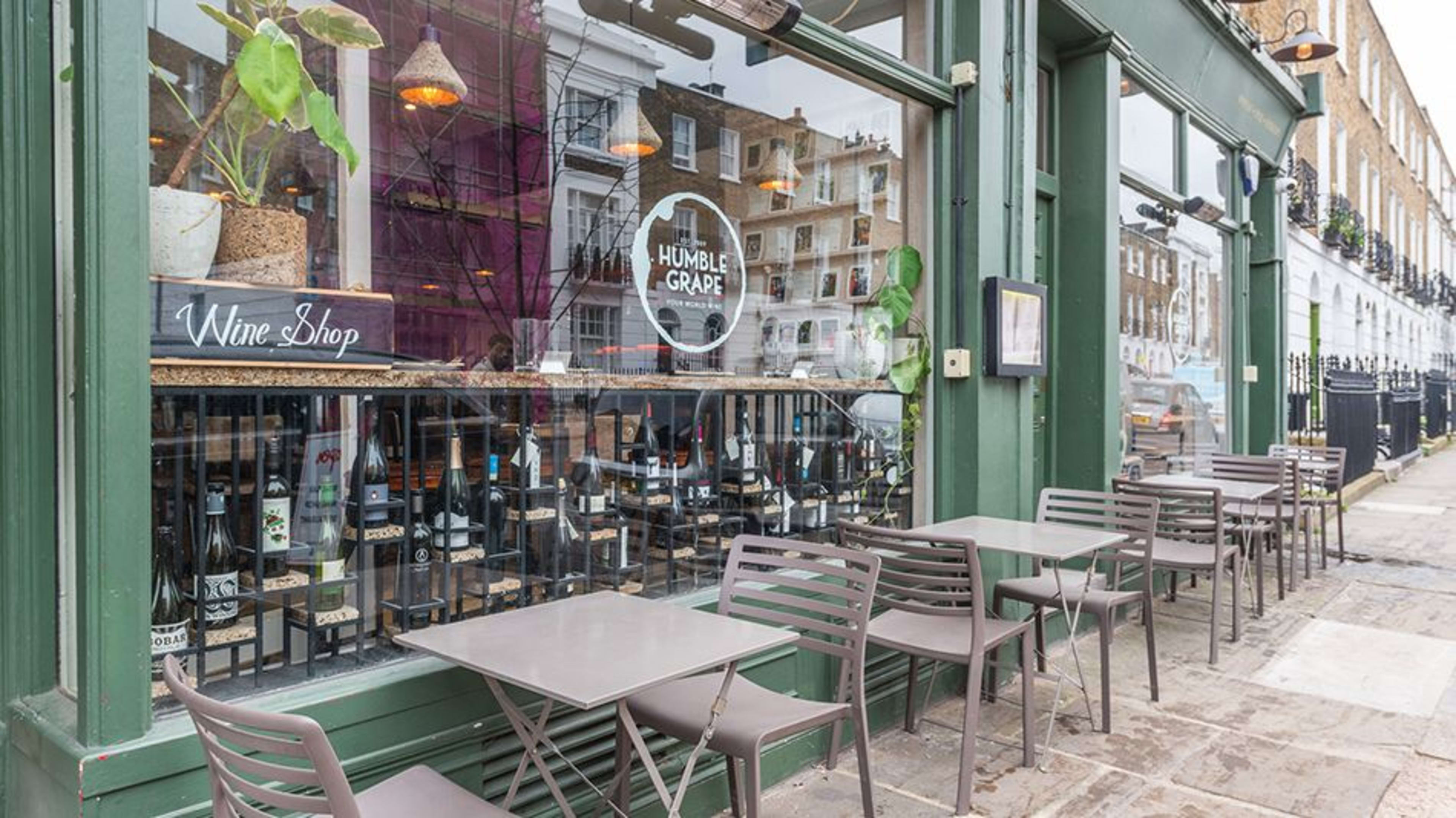 The Best Dog-Friendly Restaurants Near Me | TheFork