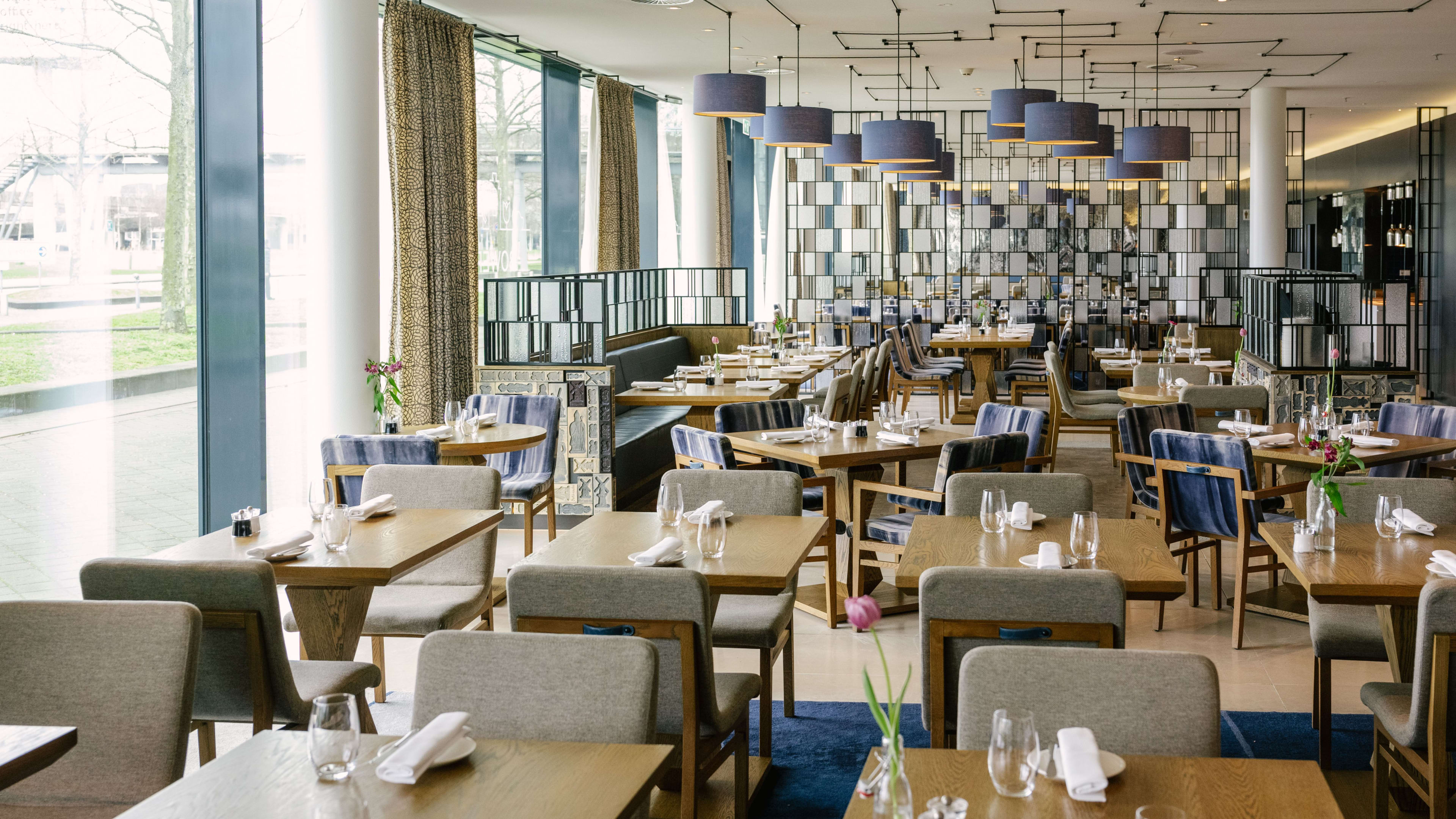 De 10 beste restaurants in Schiphol 2025 | TheFork