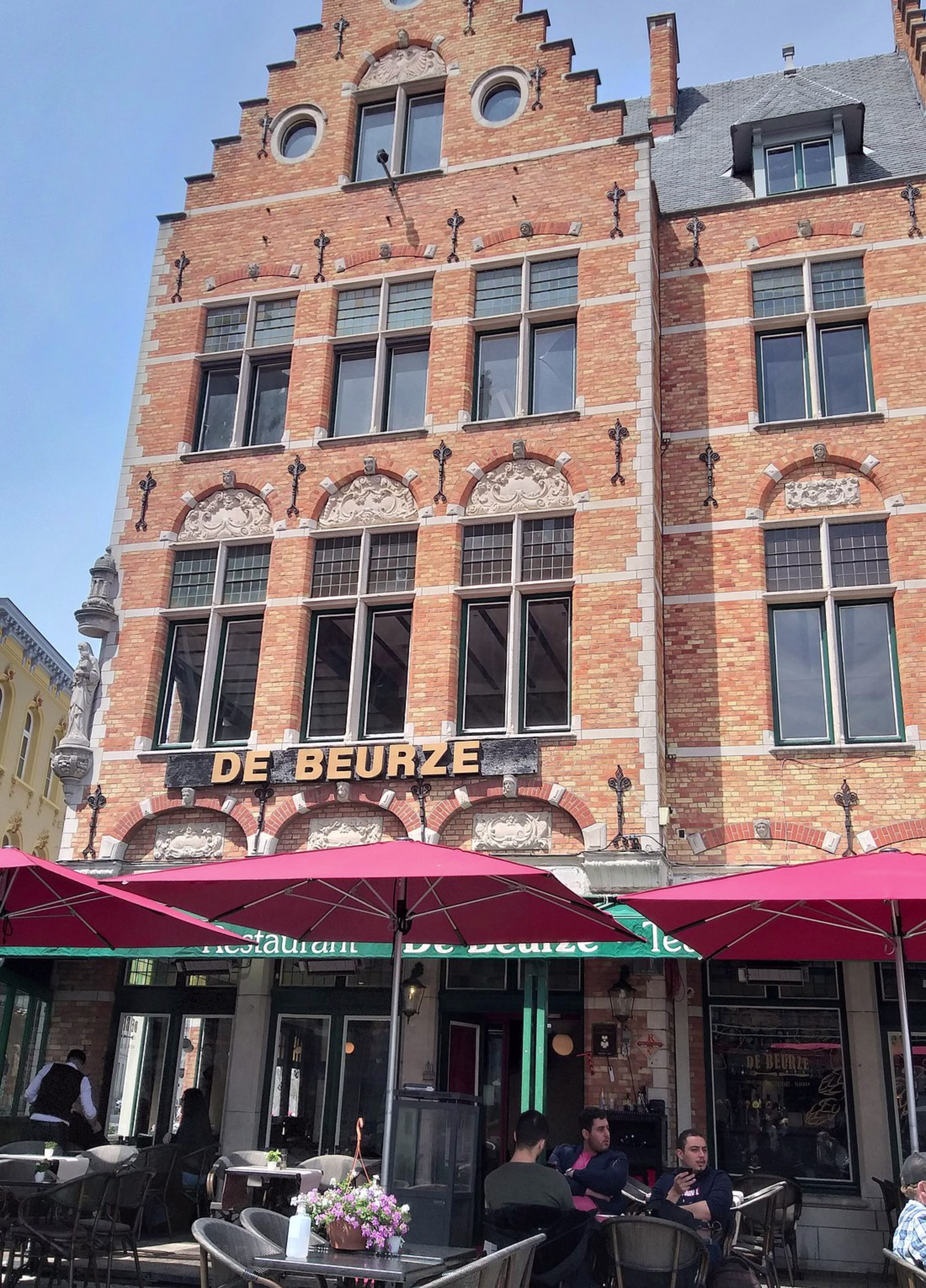 De 10 beste restaurants in Sluis 2025 | TheFork