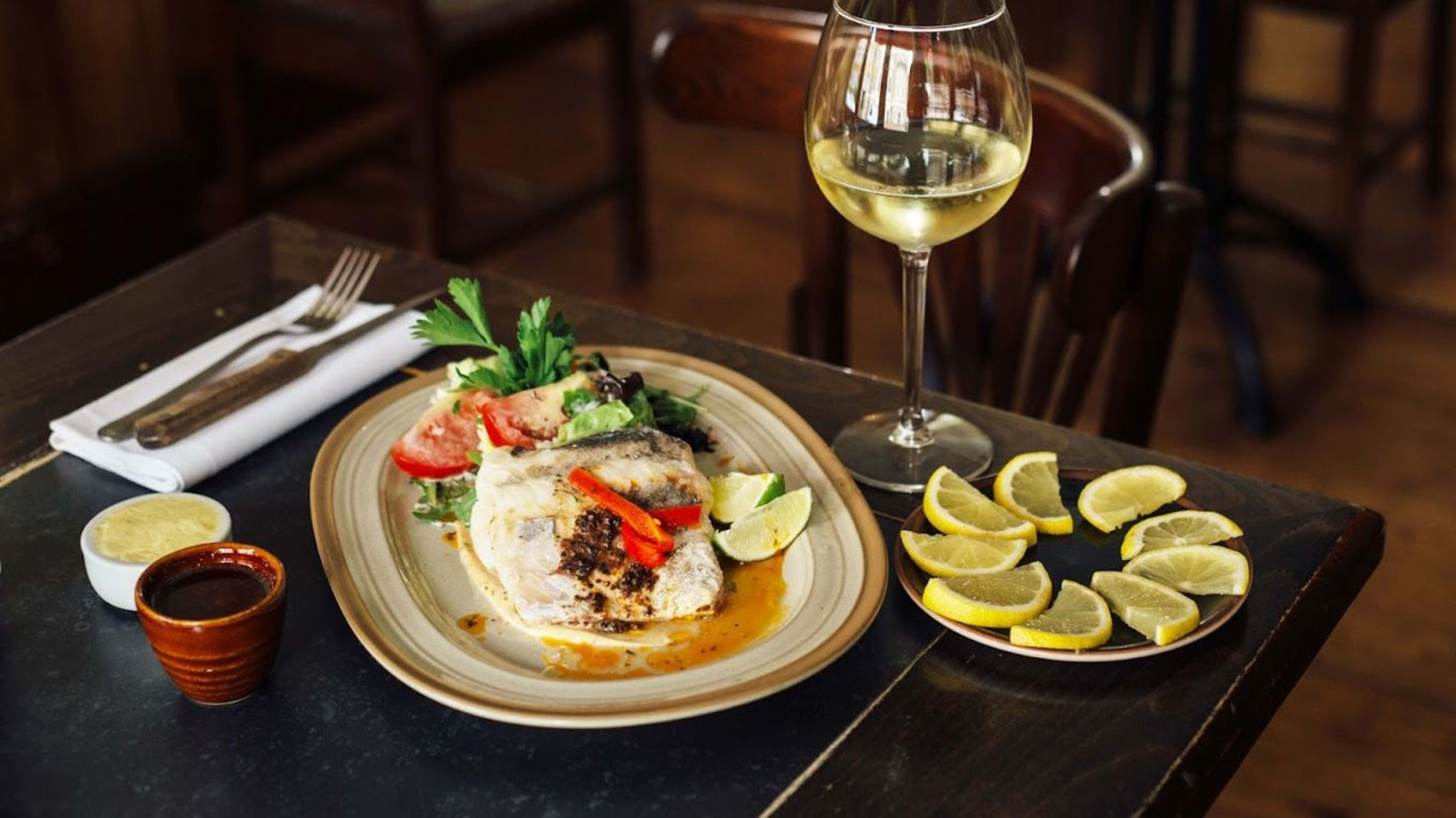 The Best Dog-Friendly Restaurants Near Me | TheFork