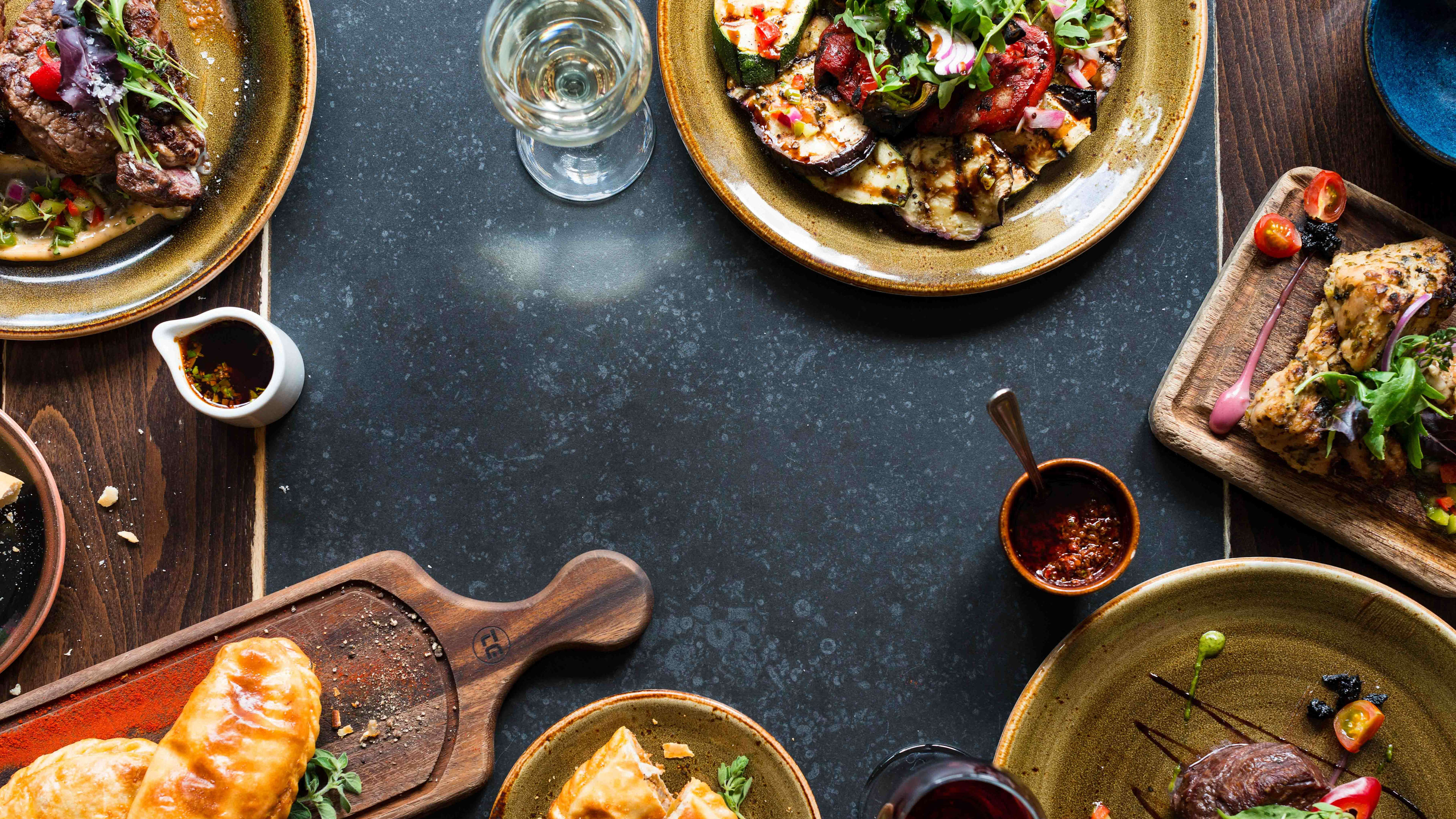 The Best Dog-Friendly Restaurants Near Me | TheFork