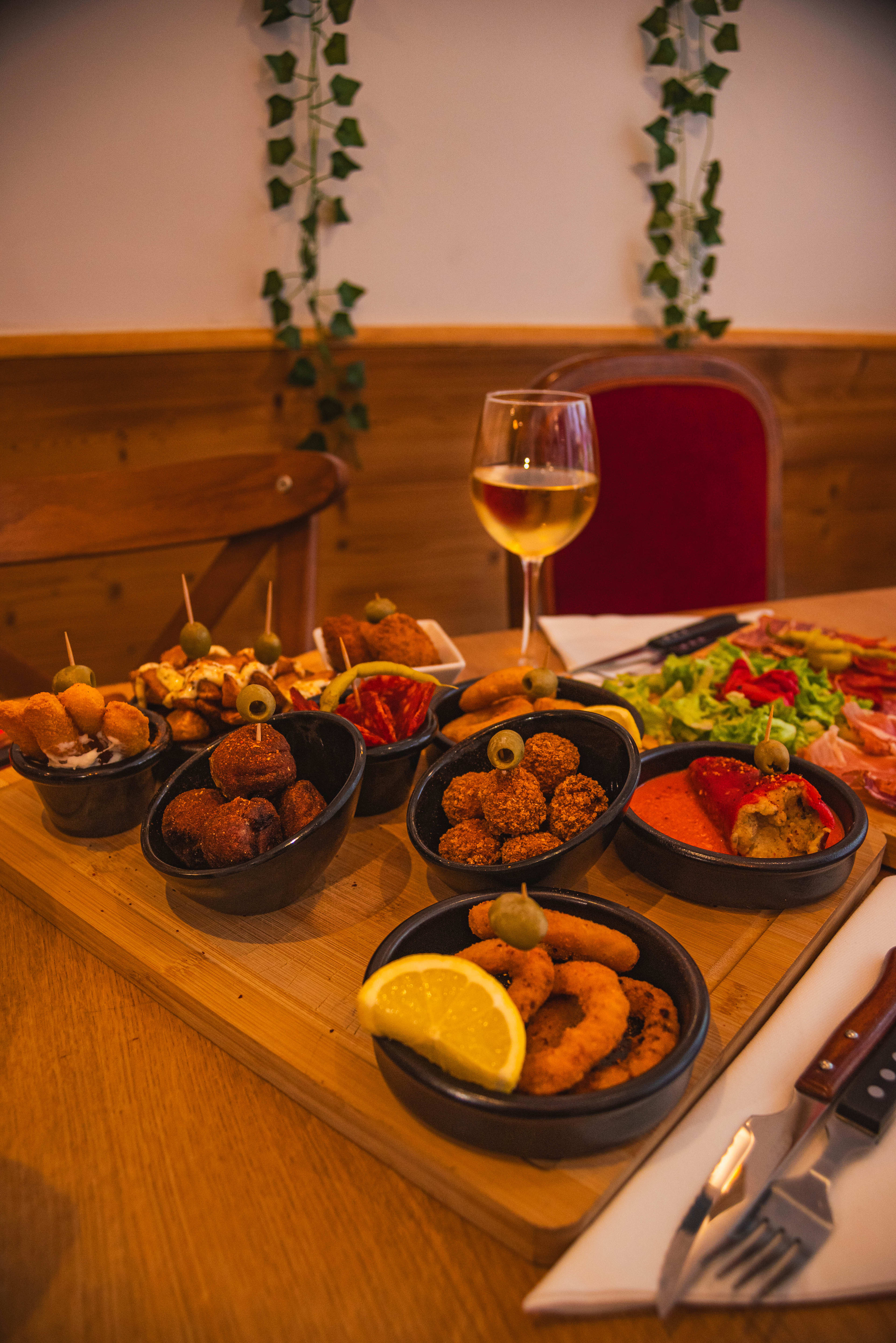 The Best Spanish Restaurants Near Me | TheFork