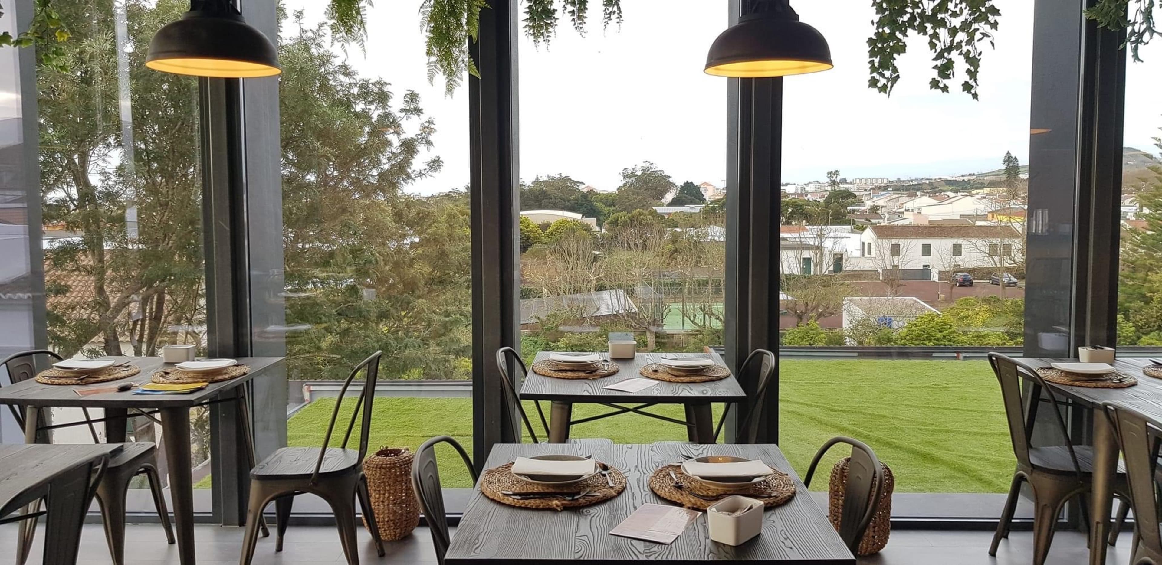 The 10 Best Restaurants in Ponta Delgada 2025 | TheFork