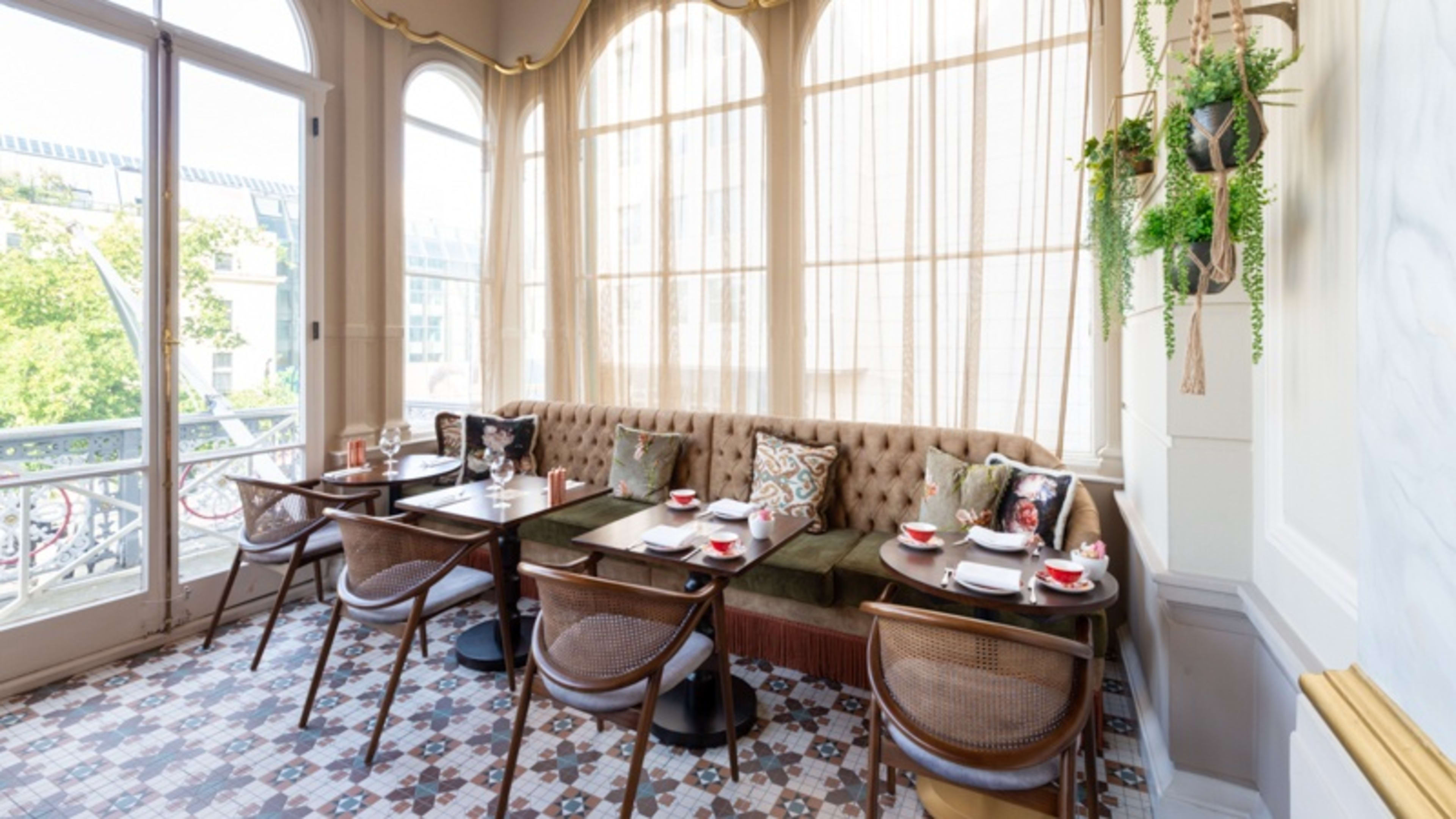 The 10 Best Cocktail Bar Restaurants in Charing Cross, Strand ...