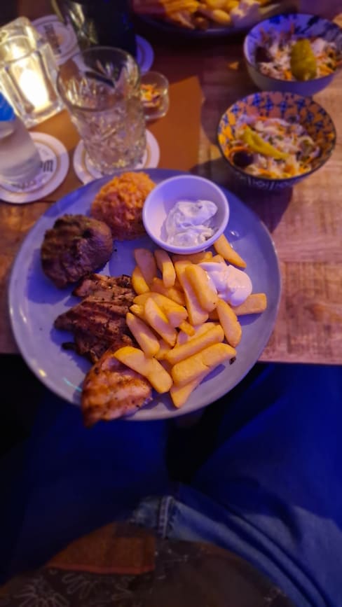 Grieks Eethuis Taverna in Utrecht - Menu, openingstijden, prijzen ...