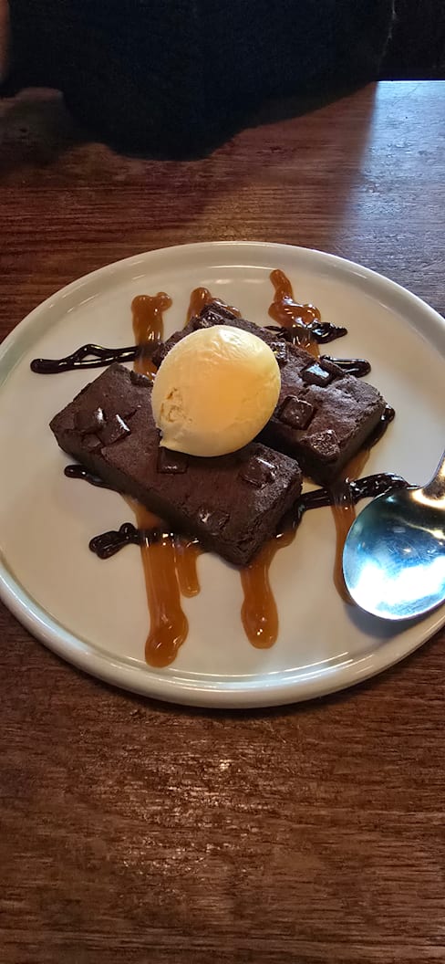 Red Dog Saloon Nottingham in Nottingham - Restaurant Reviews, Menus ...