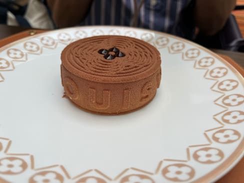 Da Vittorio Cafè Louis Vuitton a Milano - Menu, prezzi, immagini ...