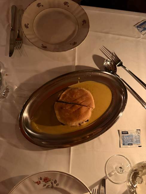 Gandaia Club - The Decadent Restaurant in Lisbon - Restaurant Reviews ...