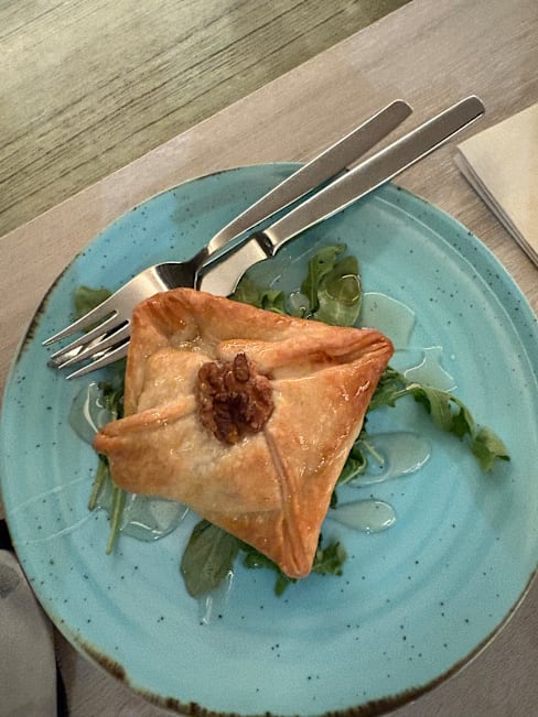 Golfinho Azul em Encarnação - Preços, menu, morada, reserva e ...