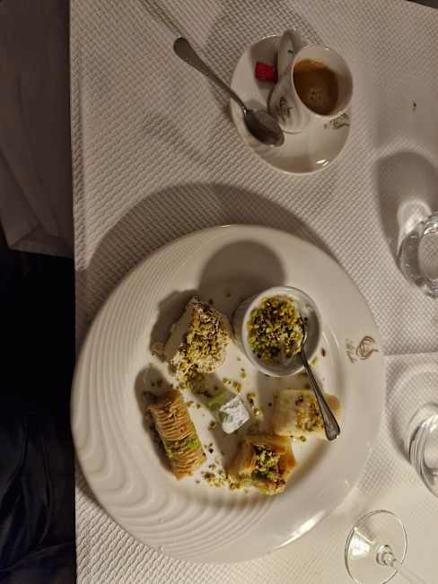 Restaurant Al Bacha Paris à Paris - Menu, avis, prix et réservation ...