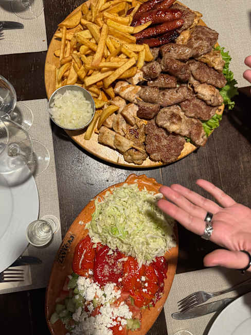 Restaurant Zavicaj - Au Pays Natal à Paris - Menu, avis, prix et ...