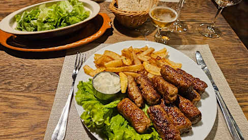 Restaurant Zavicaj - Au Pays Natal à Paris - Menu, avis, prix et ...