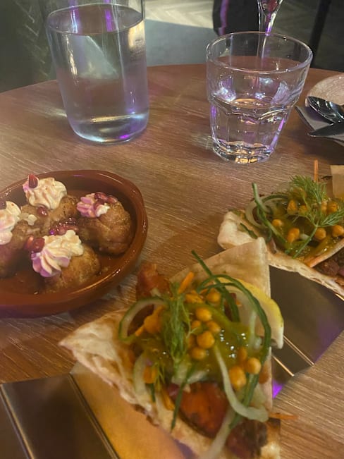 Restaurang Bazaar i Sundbyberg - Restaurangens meny, öppettider ...