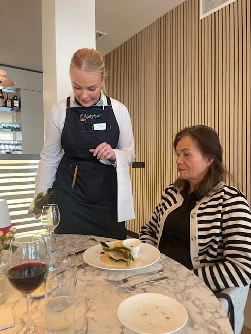 Classique in Den Haag - Menu, openingstijden, prijzen, adres van ...
