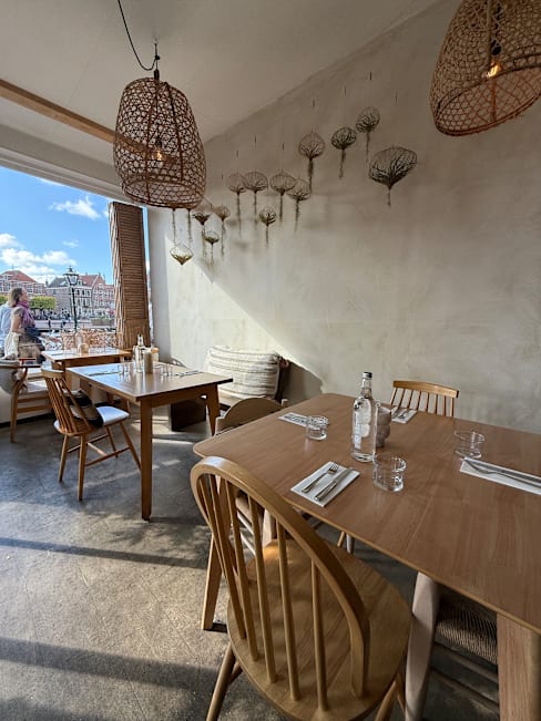Rodos Good Taste in Leiden - Menu, openingstijden, prijzen, adres van ...