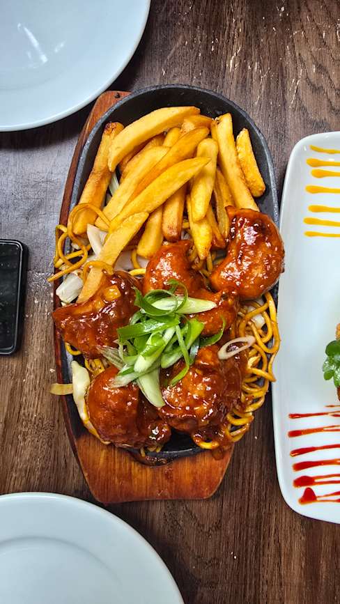 Momo Hub Mother Nepal in Glasgow - Restaurant Reviews, Menus, and ...