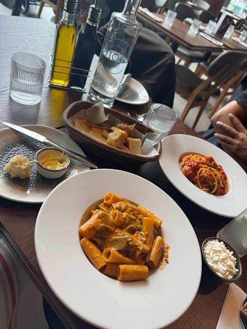 Figo Stratford in London - Restaurant Reviews, Menu and Prices | TheFork