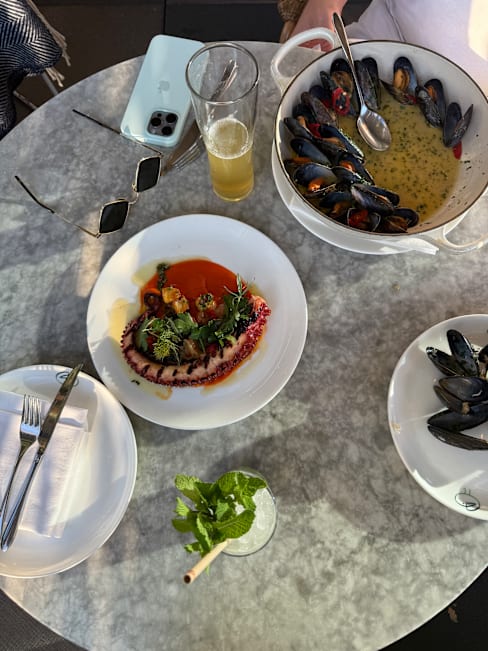 Seabird in London - Restaurant Reviews, Menus, and Prices | TheFork