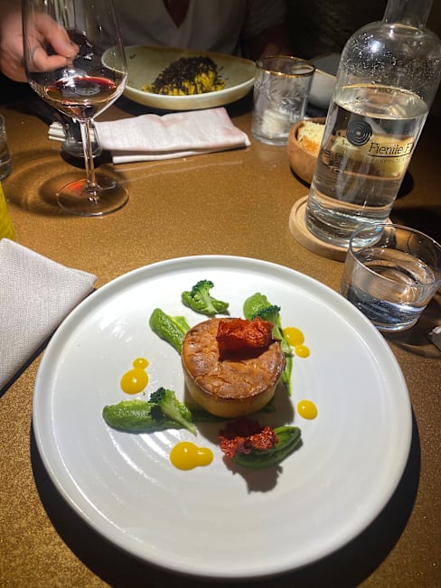 Fienile Fluo a Bologna - Menu, prezzi, immagini, recensioni e indirizzo ...