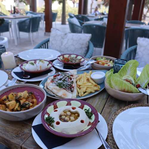 Alrawshe lebanese cuisine in Marbella - Restaurant Reviews, Menus, and ...