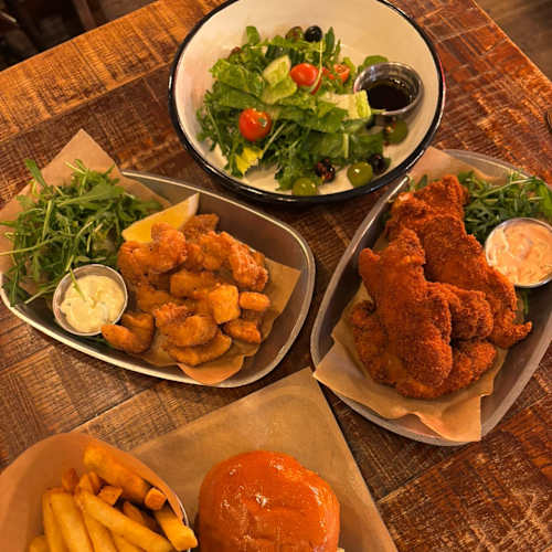 The Britannia Pub & Kitchen in Londen - Menu, openingstijden, prijzen ...