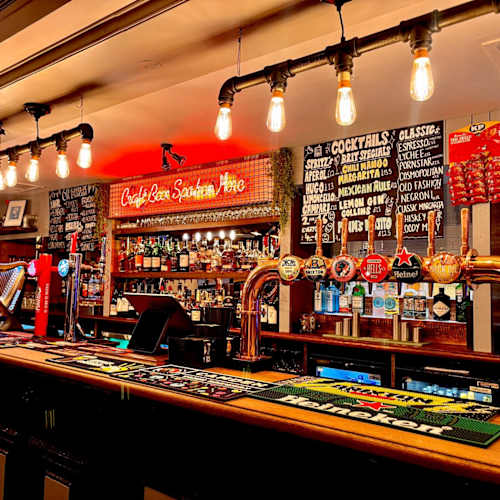 The Britannia Pub & Kitchen in London - Bewertungen, Speisekarte und ...