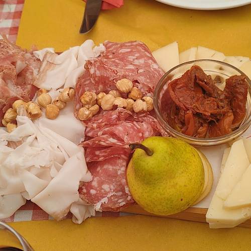 Menù completo e carta 2026 - Schiacciala Osteria a Bra | TheFork