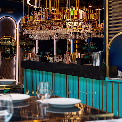 Menus 2026 - Azura Restaurant, Bar & Lounge in London | TheFork