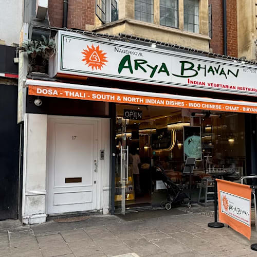 NK Arya Bhavan - Charing Cross in Londen - Menu, openingsuren, adres ...