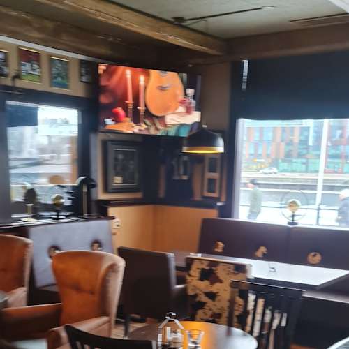 Villa Skeppsbron Restaurang & Bar i Gävle - Restaurangens meny ...
