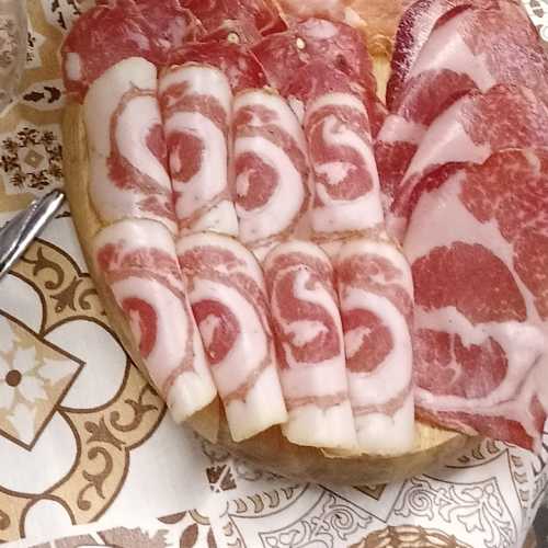 Carte et Menus 2026 - Sapori del Pozzo - Taglieri e pinse à Salerne ...