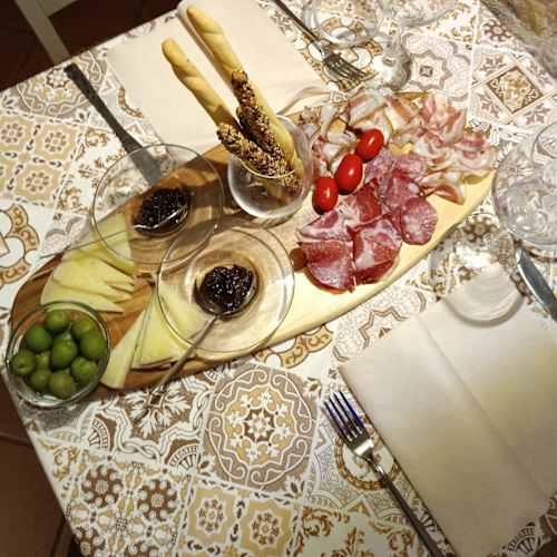 Menus 2026 - Sapori del Pozzo - Taglieri e pinse in Salerno | TheFork