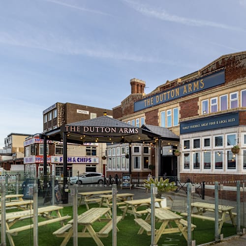 dutton arms pub
