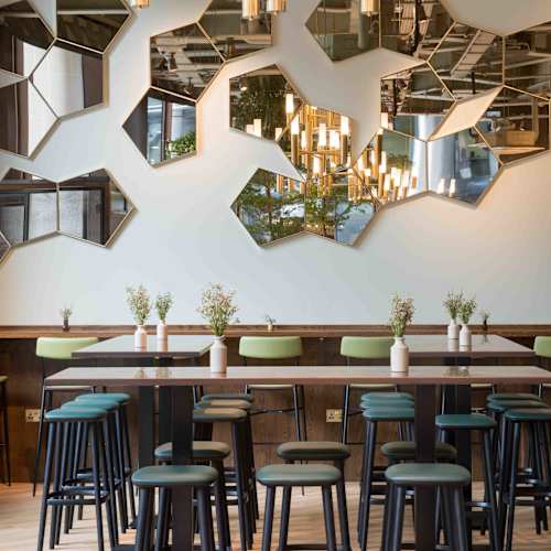 Vinoteca - City in Londen - Menu, openingsuren, adres, foto’s van restaurant en reserveren | TheFork