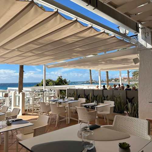 Menus 2026 - AZUL | lounge bar | restaurante in Playa de las Américas ...