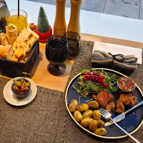 Restaurant La Bohème à Nice - Menu, avis, prix et réservation | TheFork