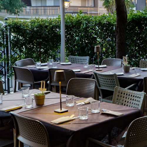 CAFFE ANTICA ROMA BISTROT in Rome - Menu, openingstijden, prijzen ...