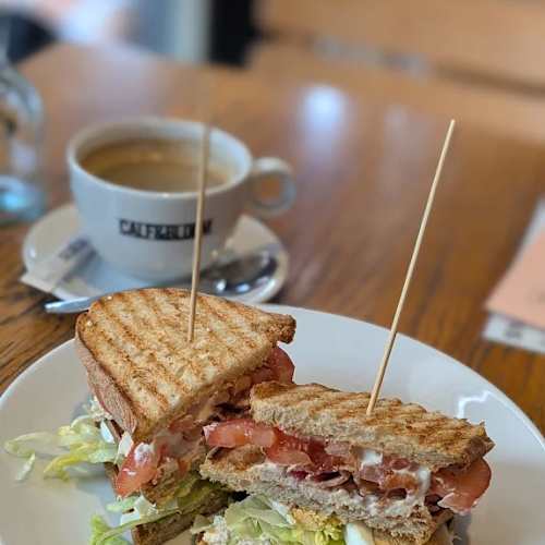 Speisekarte 2025 – Calf and Bloom in Amsterdam – TheFork