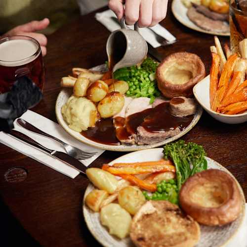 Horns Inn Ferndown in Ferndown - Restaurant Reviews, Menus, and Prices ...