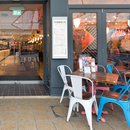 Slug and Lettuce Reading Riverside in The Oracle Centre, Reading ...