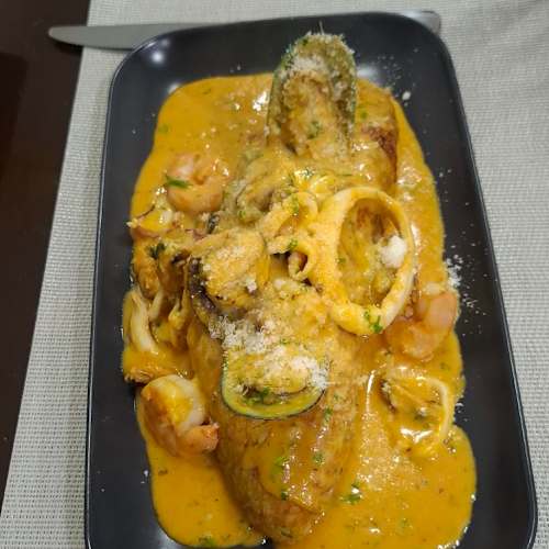 EL MANA Brasas Fish in Mailand - Bewertungen, Speisekarte und Preise ...