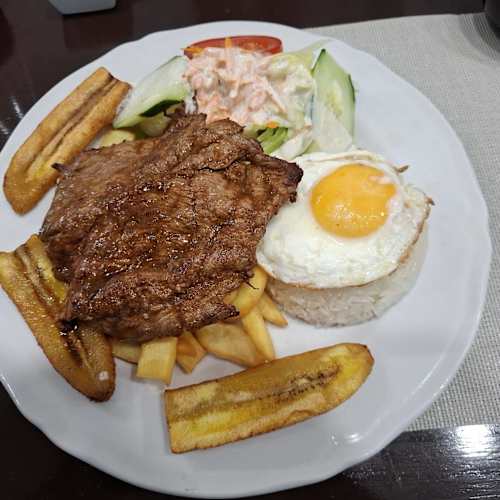 EL MANA Brasas Fish in Mailand - Bewertungen, Speisekarte und Preise ...