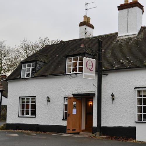 Menus 2025 - The Queen Elizabeth Inn in Pershore | TheFork