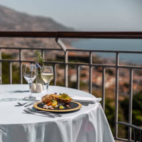 Hotel Quinta Funchal in Funchal - Restaurant Reviews, Menu and Prices ...