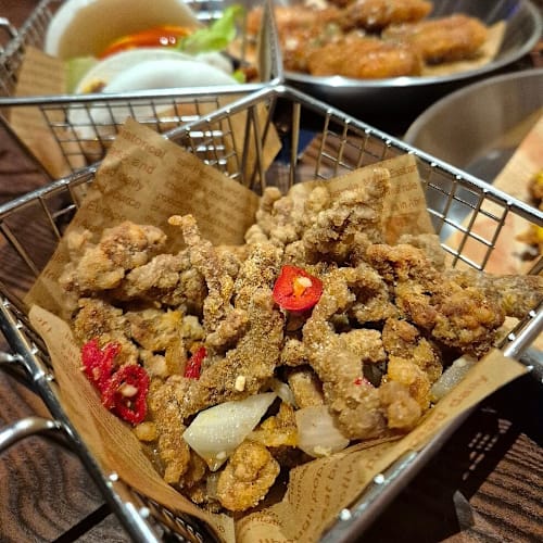 Speisekarte 2026 – Cluk - Saucy Fried Chicken And Cocktail Bar in ...