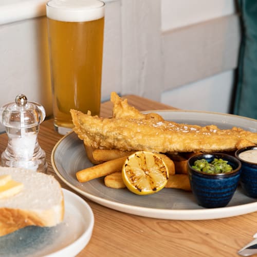 Menus 2026 - Kings Head Horley in Horley | TheFork