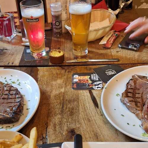 Uno Mas in Amsterdam - Menu, openingstijden, prijzen, adres van ...