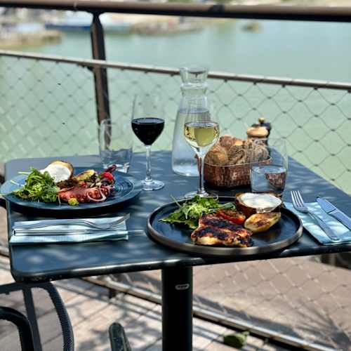 La Guinguette des Docks by dock G6 in Bordeaux - Restaurant Reviews ...