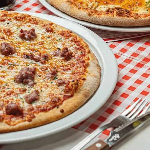 Chicago's Pizza Factory in Barcelona - Restaurant Reviews, Menu and ...
