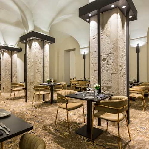 La Table Consulaire in Nîmes - Restaurant Reviews, Menus, and Prices ...